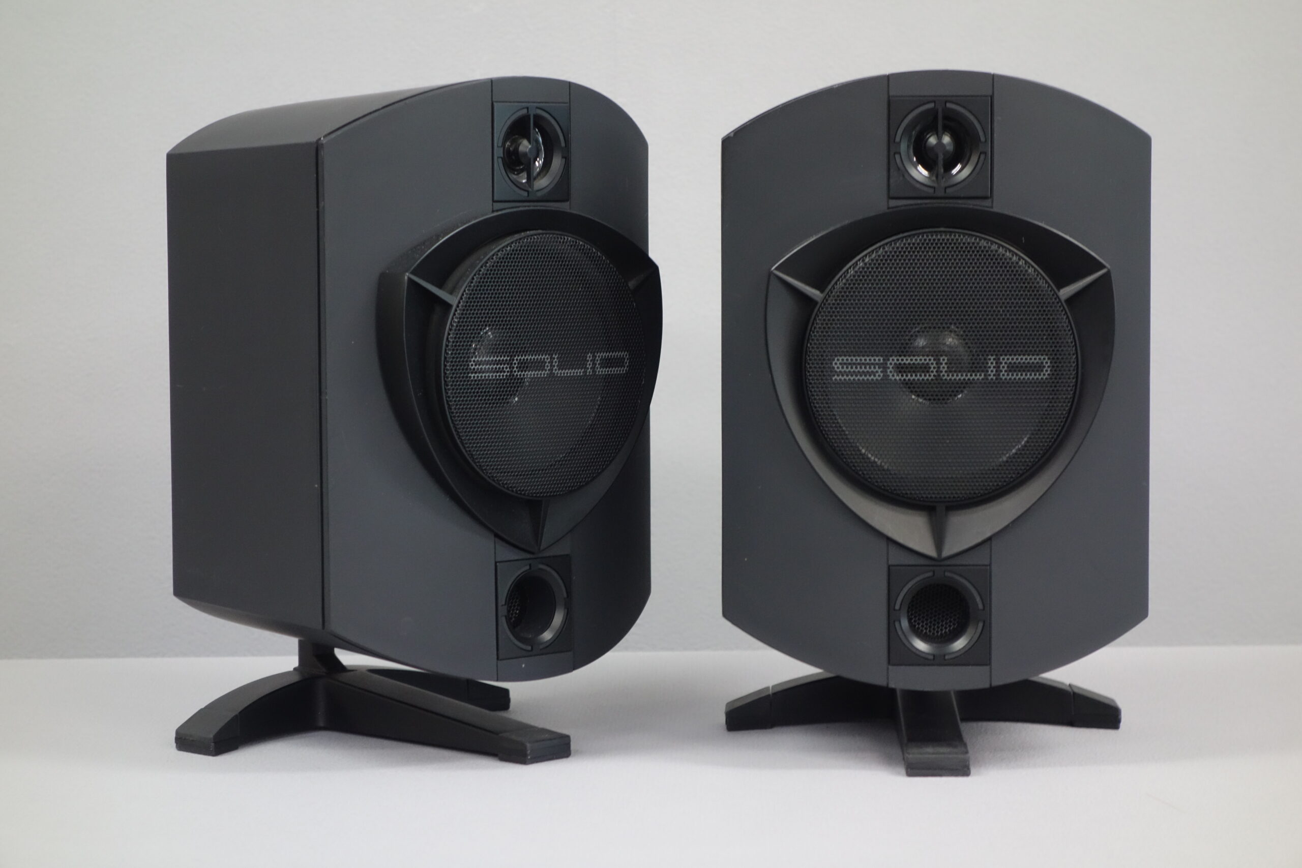 B&W ROCK SOLID SOUNDS - ReGrowth Official Website